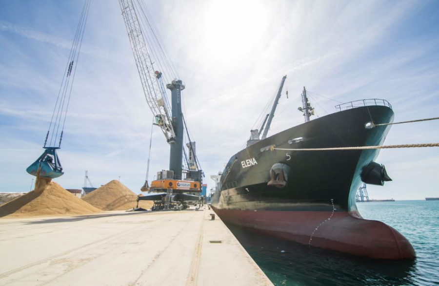 Desciende Un 3 9 El Tráfico De Mercancías En Los Puertos Españoles